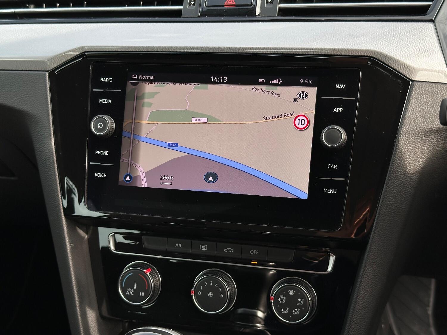 Used VOLKSWAGEN PASSAT in Solihull, West Midlands | Embey's Motors Ltd