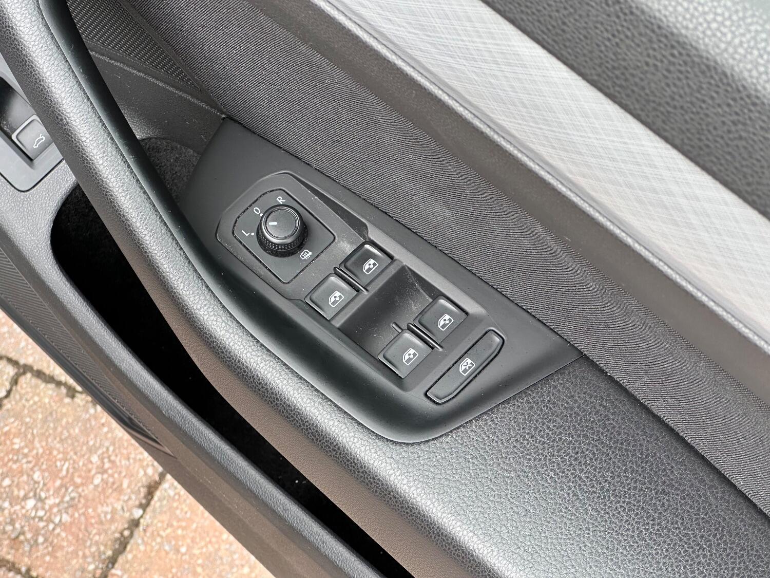 Used VOLKSWAGEN PASSAT in Solihull, West Midlands | Embey's Motors Ltd